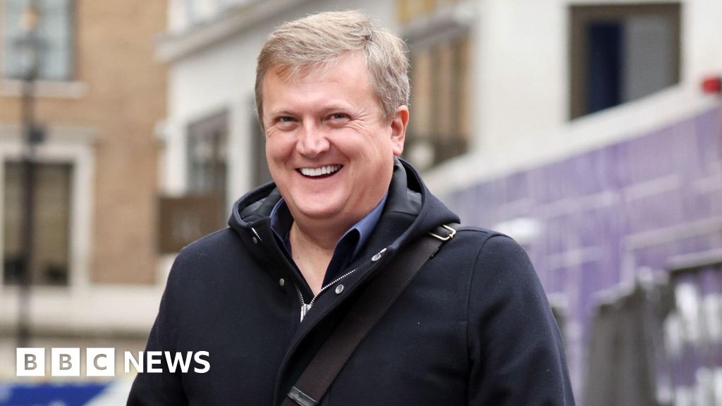 Aled Jones: Welsh singer's joy and nerves as wedding celebrant