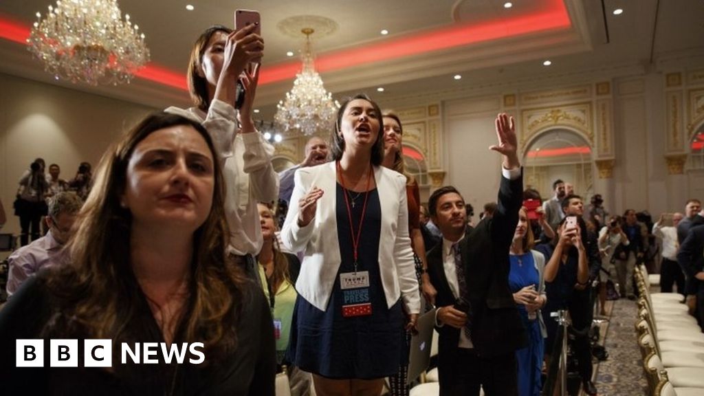 How Trump 'Rick-rolled' the media - BBC News