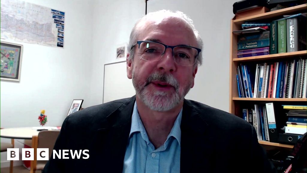 Covid-19: Oxford-AstraZeneca vaccine approval 'moment of pride' - BBC News