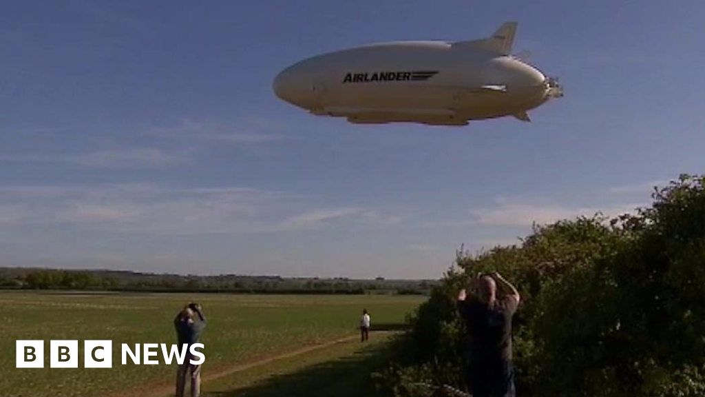Airlander 10: World's longest aircraft flies for the first time since ...