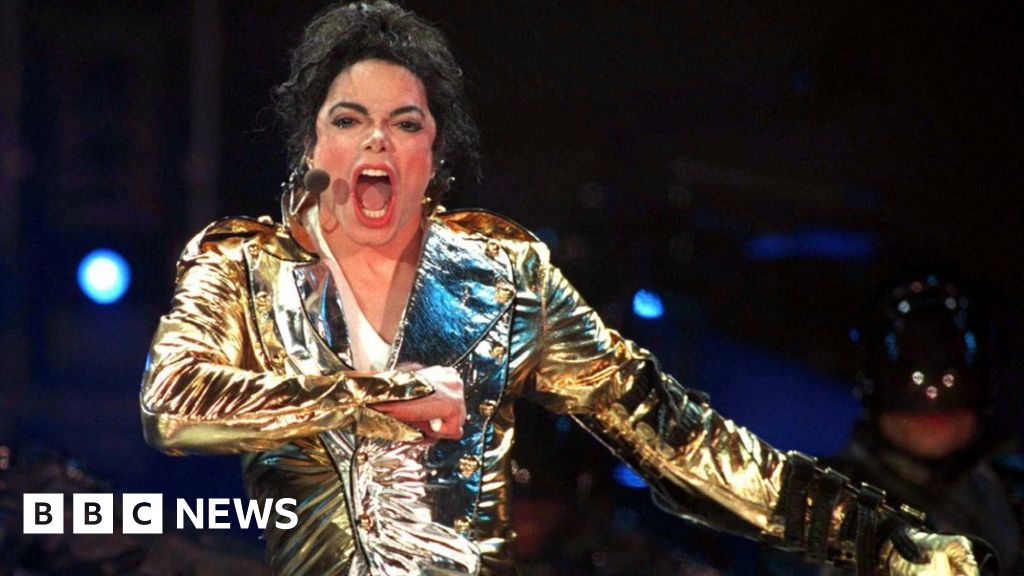 Meet the fans who are standing up for Michael Jackson - BBC News
