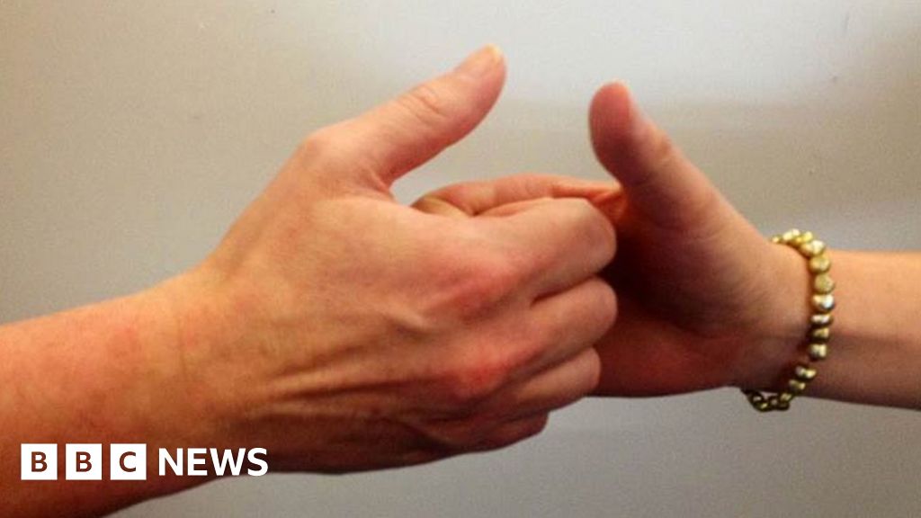 Test your thumb knowledge - BBC News