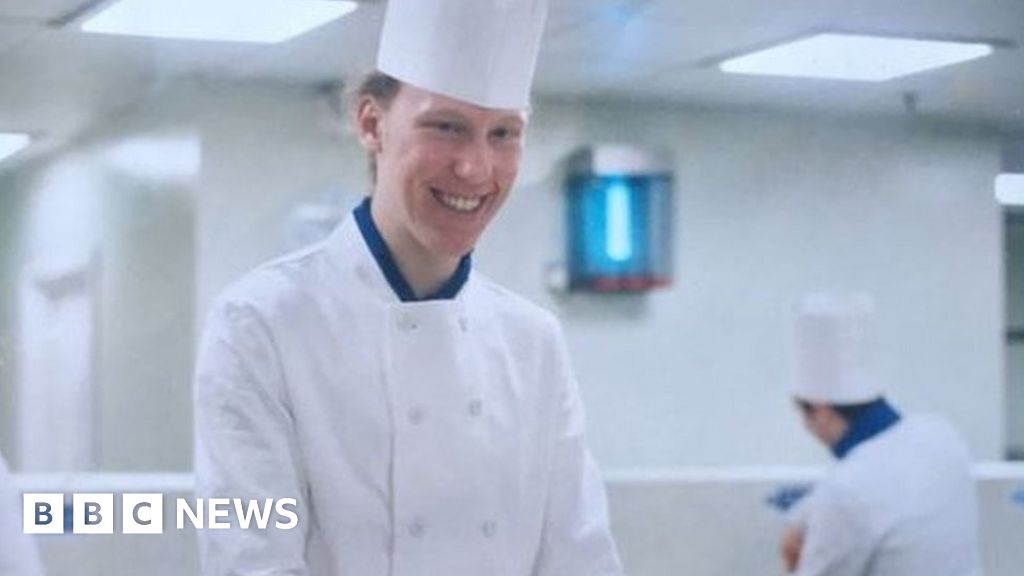 Stephen Port trial: Alleged serial killer's 999 call played to jury ...