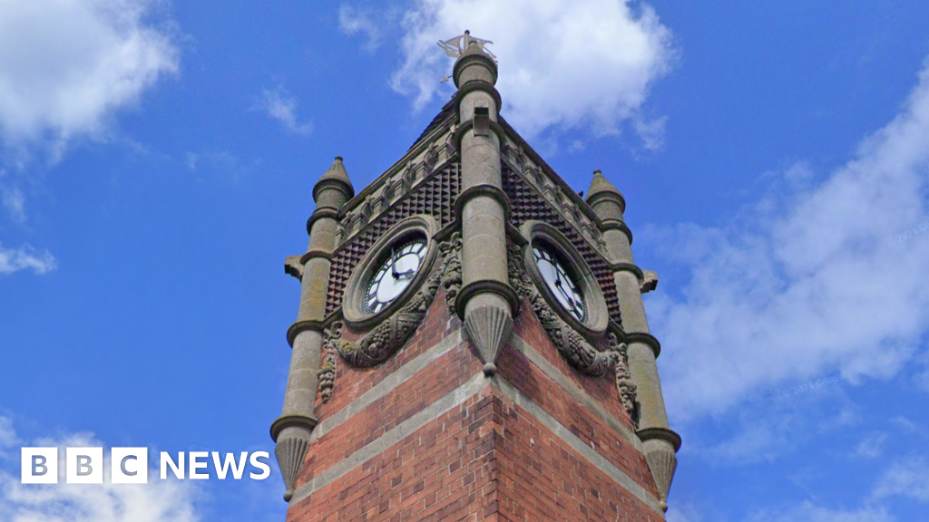 Redcar storm damaged clock tower has structural problems