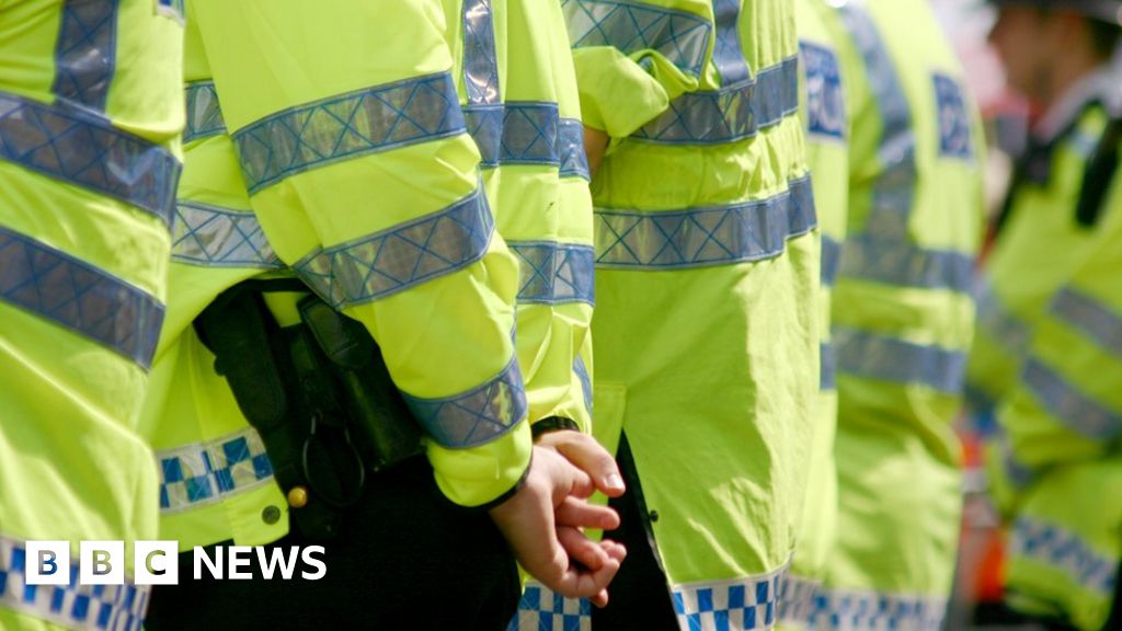 Met Police: PC Sam Grigg pleads guilty false imprisonment and assault ...