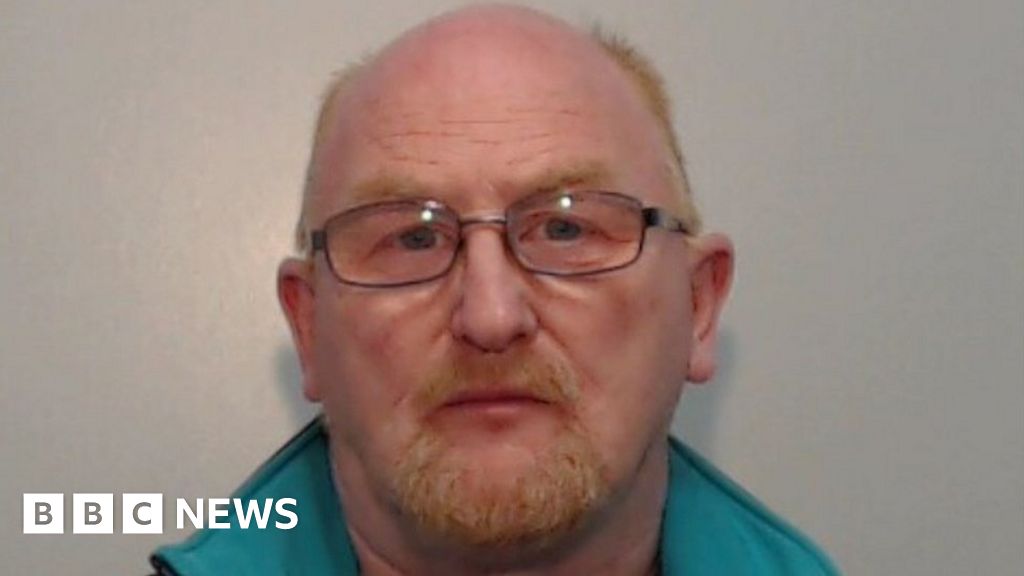 Girl's courage sees Wigan man who abused her jailed - BBC News