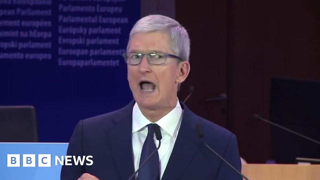Tim Cook: personal data being 'weaponised'