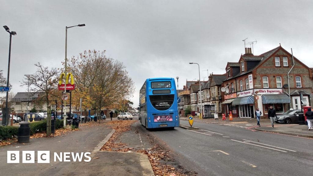 Reading: New bus lanes approved despite opposition