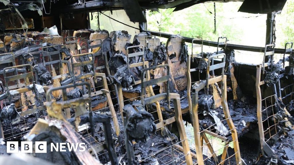 Coach carrying 25 schoolchildren catches fire - BBC News
