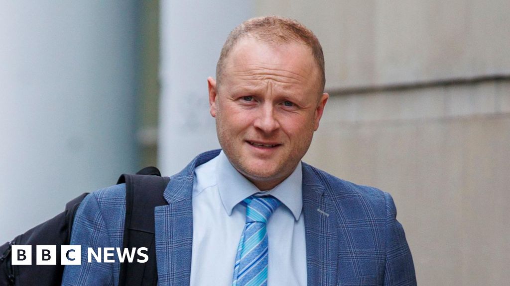 Nama trial: Jamie Bryson denies leaking secret messages to newspaper ...