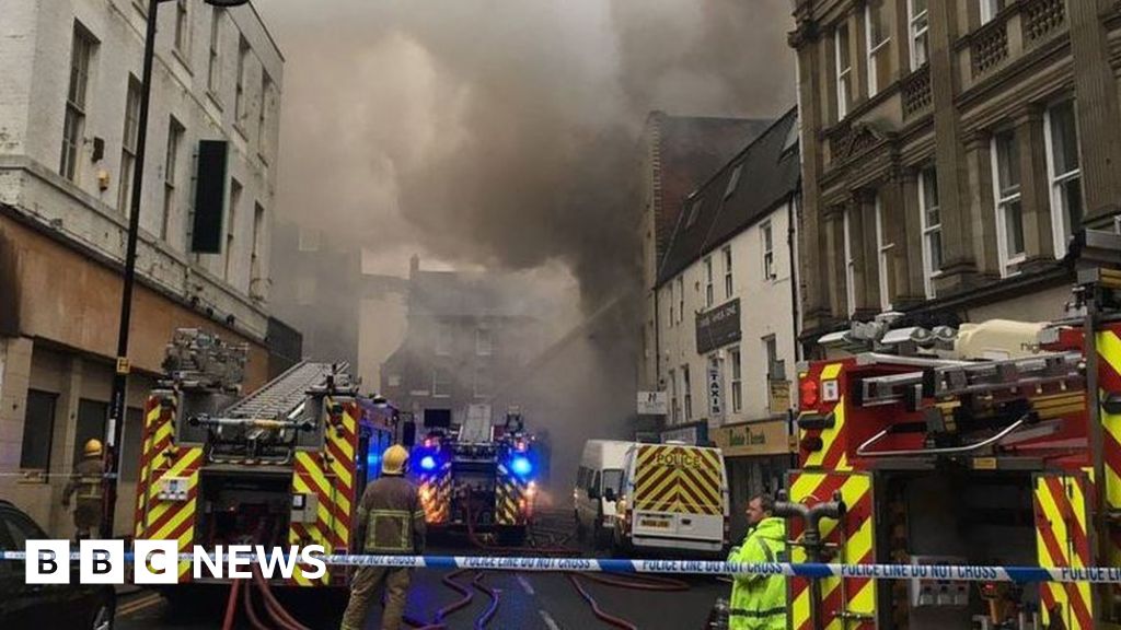 Newcastle Kard Bar fire: Body believed to be Brian Sandells - BBC News