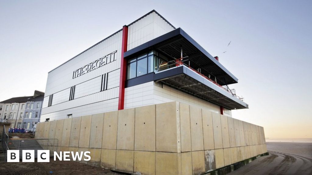 Sea wall around Redcar's Regent Cinema undamaged by storms - BBC News