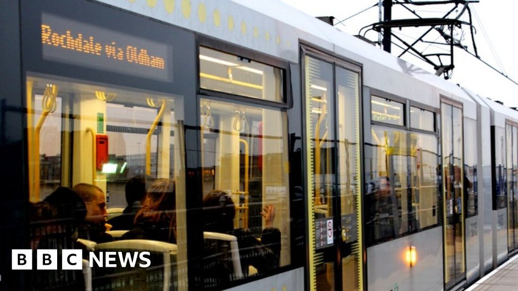 Manchester tram crash causes city centre disruption - BBC News