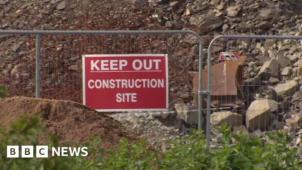 Newtownards: 'Chaotic' few days after WW2 bomb discovered