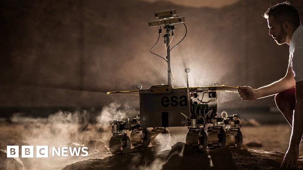 Rosalind Franklin: Mars rover control centre opens