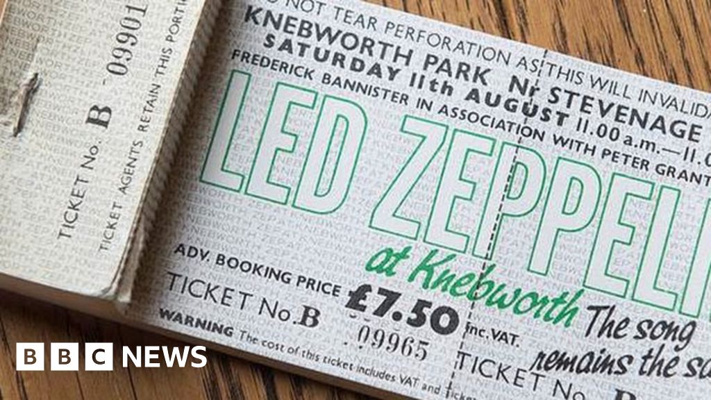 Will digital tech tear up the paper concert ticket? - BBC News