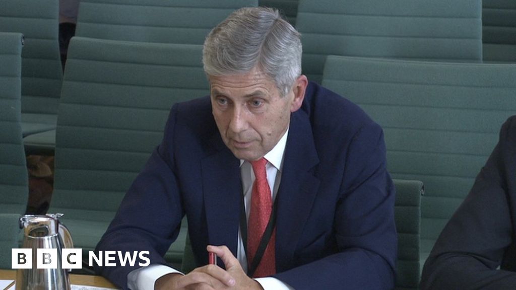 EU referendum: Lord Rose clashes with MPs over statistics - BBC News