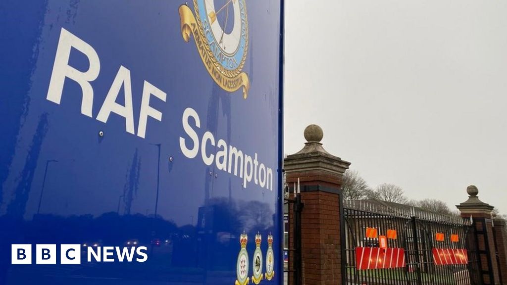 RAF Scampton: Dambusters officers' mess awarded protected status - BBC News