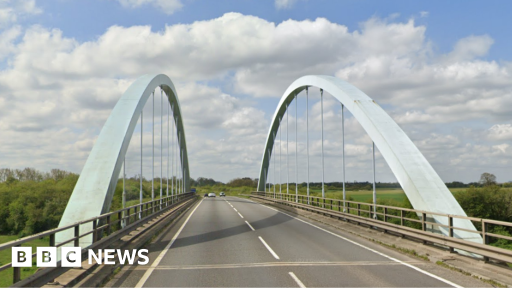 Multiple car crash near Peterborough kills two people - BBC News