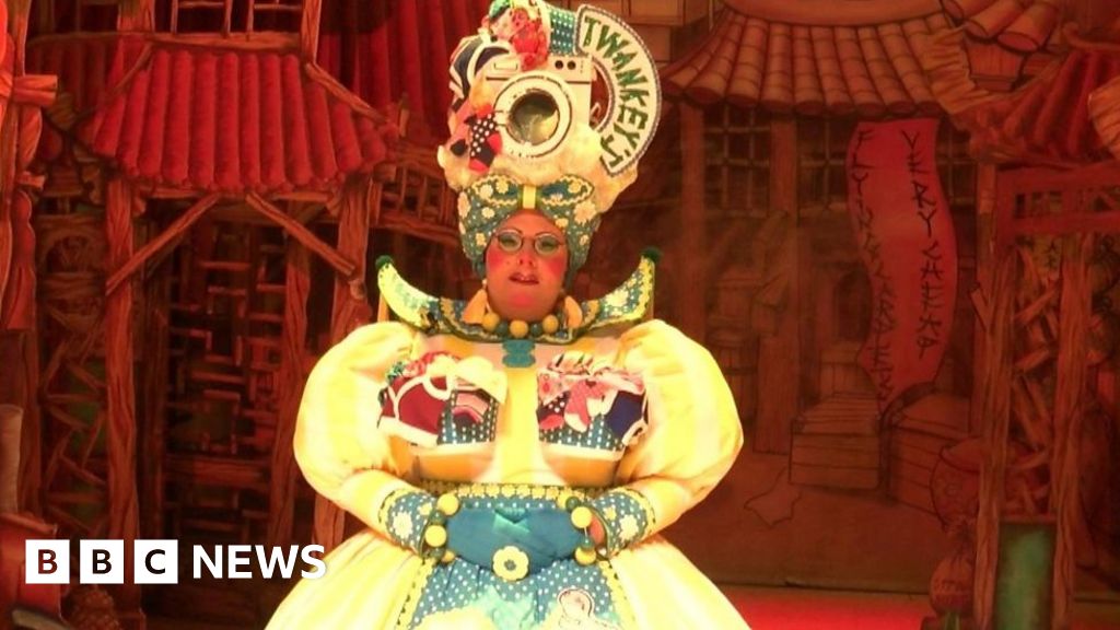 'I'm obsessed with pantomime'