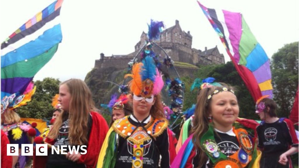 Hundreds of performers to take part in Edinburgh Festival Carnival ...