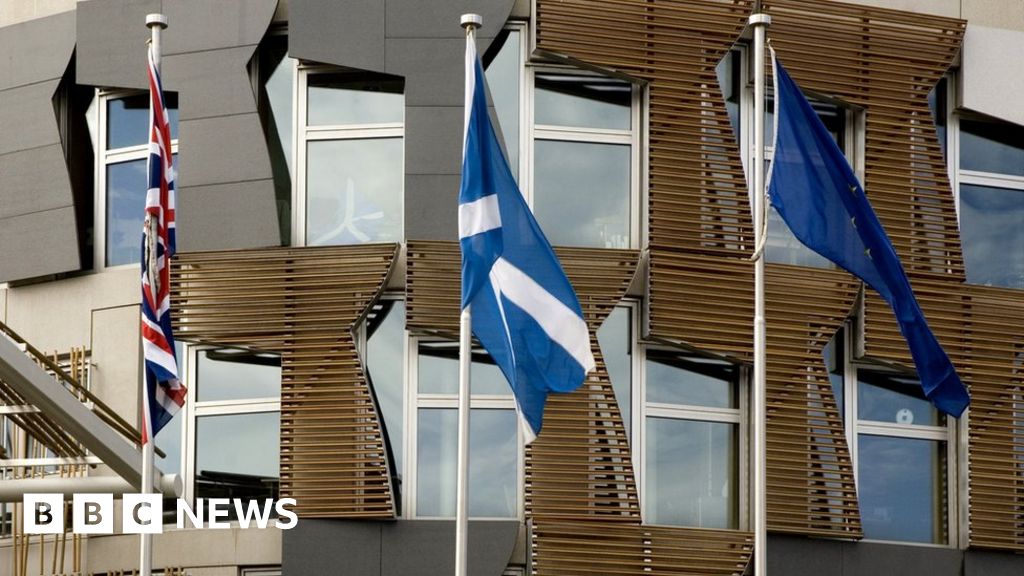 Growing calls for federal UK in wake of Brexit vote - BBC News