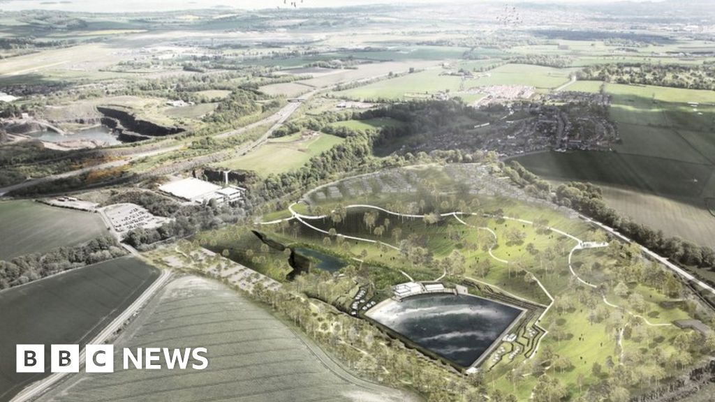 Craigpark Quarry near Ratho to be turned into surfing lake - BBC News