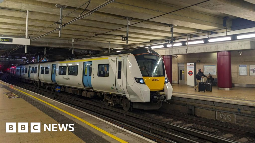 Govia Thameslink Railway to add more services in timetable change - BBC ...