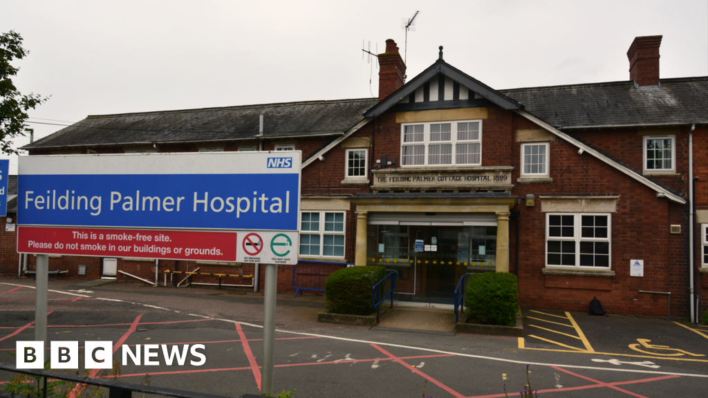 Lutterworth hospital revamp plans get warm public response - BBC News