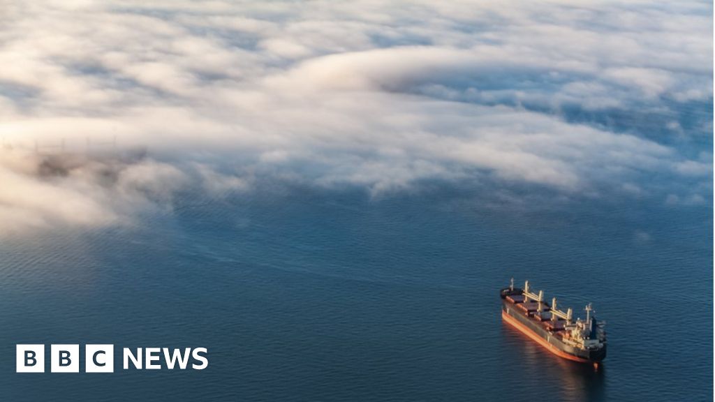 Coronavirus: Sailors tell of months stuck on ships