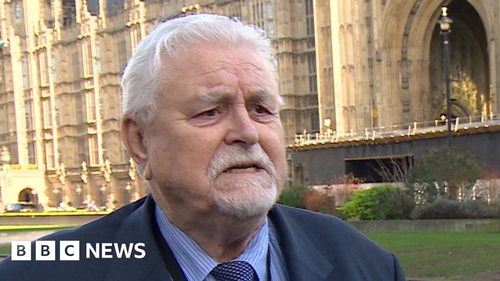 Ken Maginnis: Peer was recorded calling MP 'queer' - BBC News