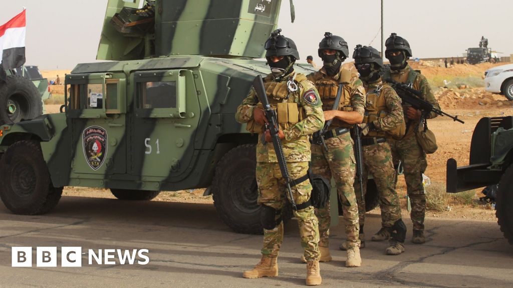 IS conflict: Iraq forces retake remote western town of Rutba - BBC News