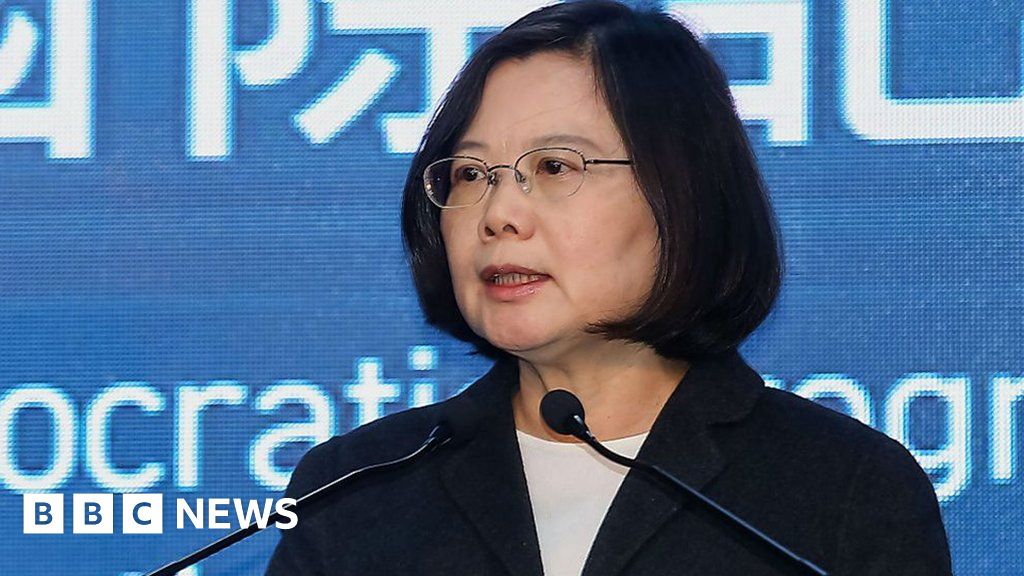 "One China" policy is a red line for Chinese - BBC News