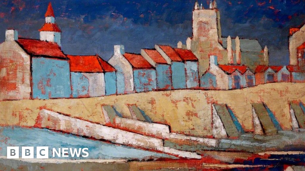 Hartlepool maritime art show inspired by Tall Ships opens - BBC News