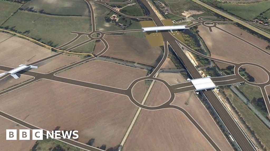 Dunstable's new M1-A5 junction and link road open - BBC News