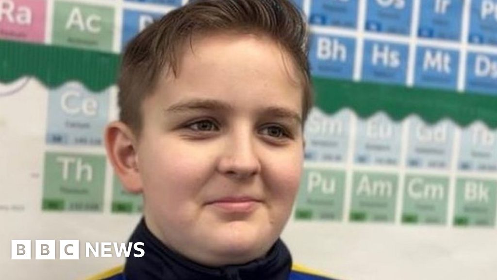 Mobiles in schools: Accrington students embrace phone-free days