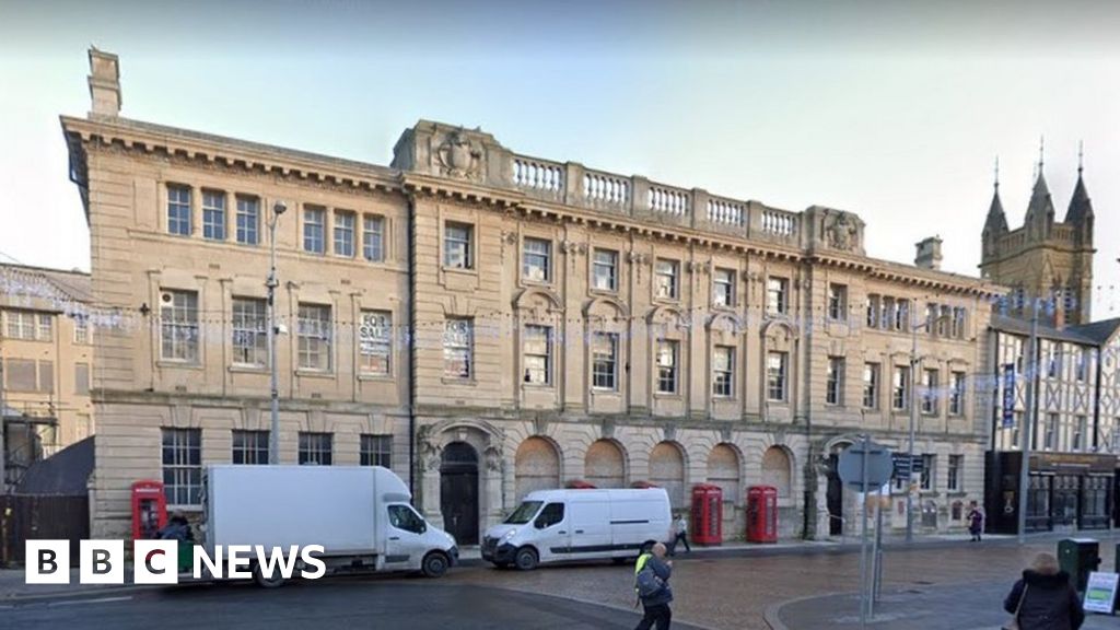 Blackpool Council plan to turn post office into hotel granted £8m - BBC ...