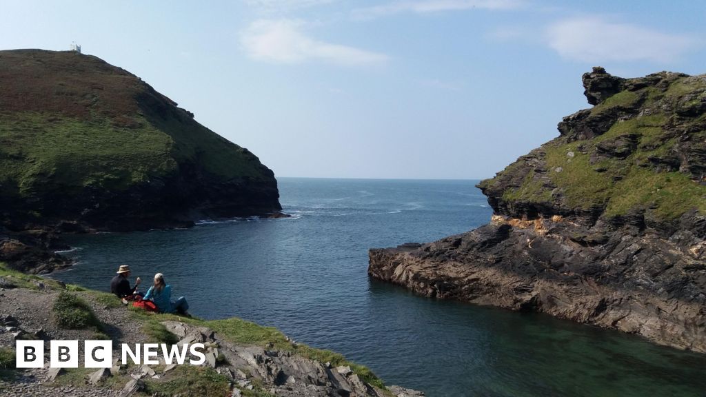 Improvements completed on 75 miles of coast path in Cornwall