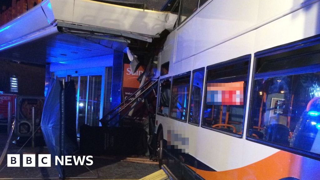 Coventry bus crash: Crash investigation 'may take months' - BBC News