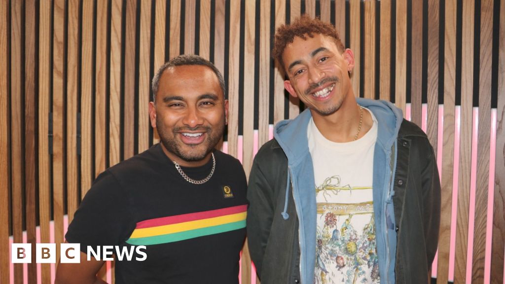 Jordan Stephens: 'Men need more open conversations about sex' - BBC News