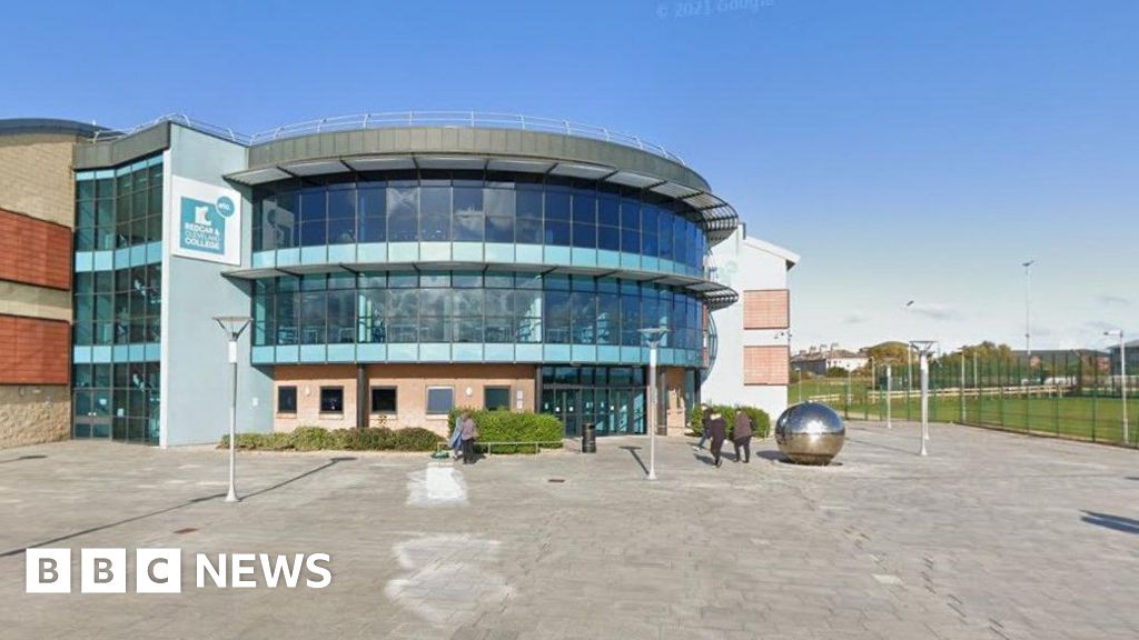 Teesside college staff to strike again in May - BBC News