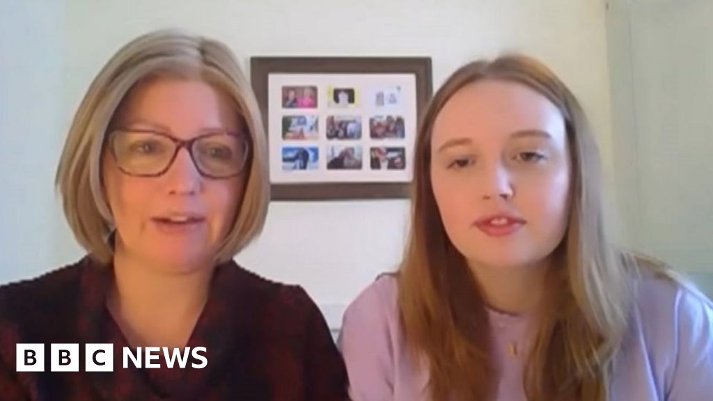 Long Covid: Girl, 16, off school for four months - BBC News