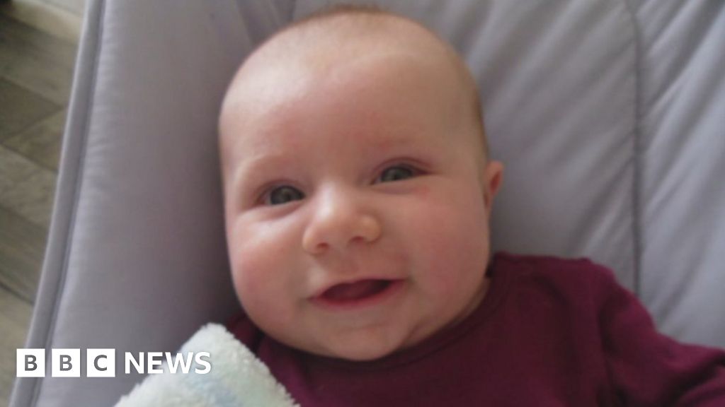 Home birth: 'I just want to do it the old way'