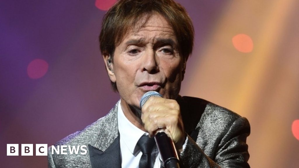 Sir Cliff Richard and BBC pause legal fight over report - BBC News