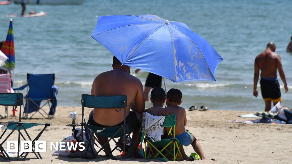 World experienced hottest June on record in 2019, says US agency - BBC News
