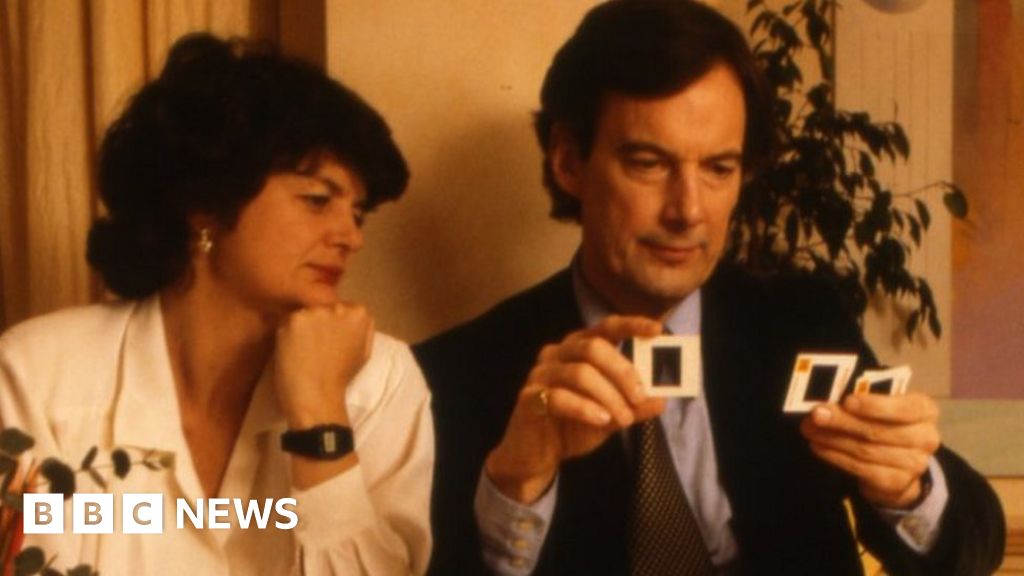 Charles Jencks: The architect who made cancer care a work of art - BBC News