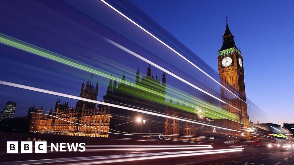 Government data security slammed in new report - BBC News