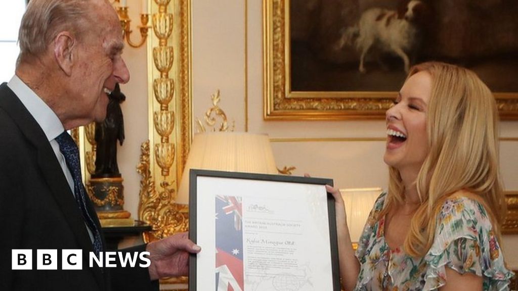 Entertainment news round-up: 2 - 8 April - BBC News