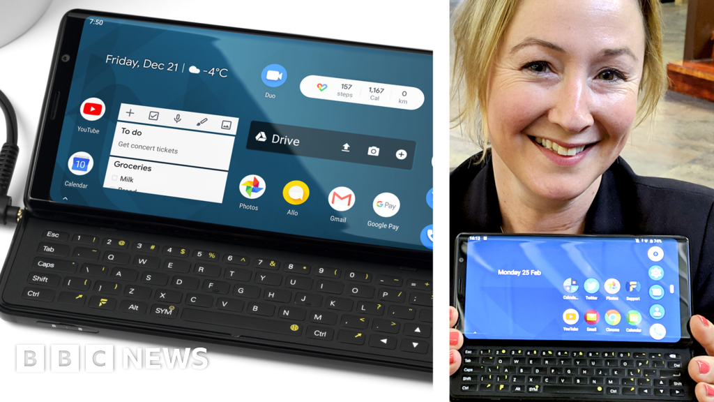 The phone-makers bringing buttons back - BBC News