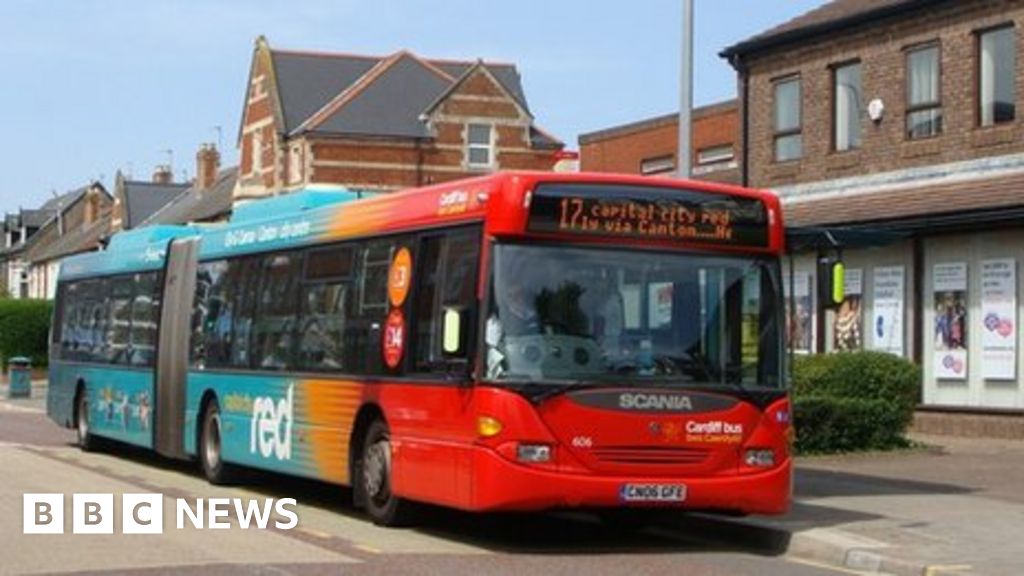 Cardiff Bus staff to take industrial action in pay row - BBC News